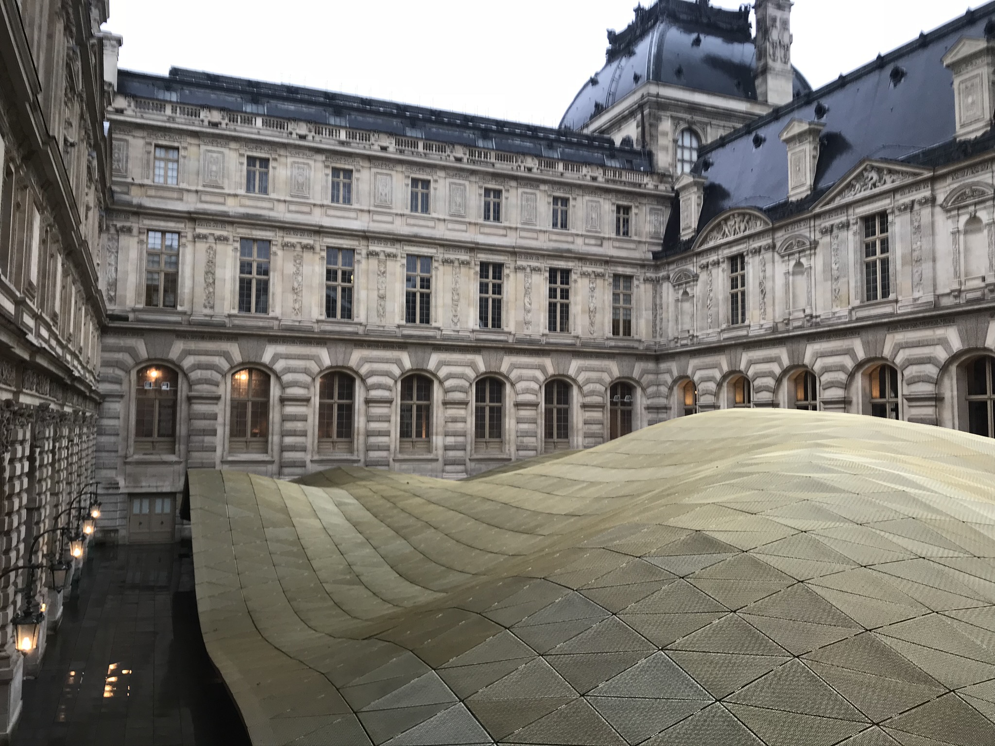 Half Day in Louvre Museum – How to make the most of your visit.