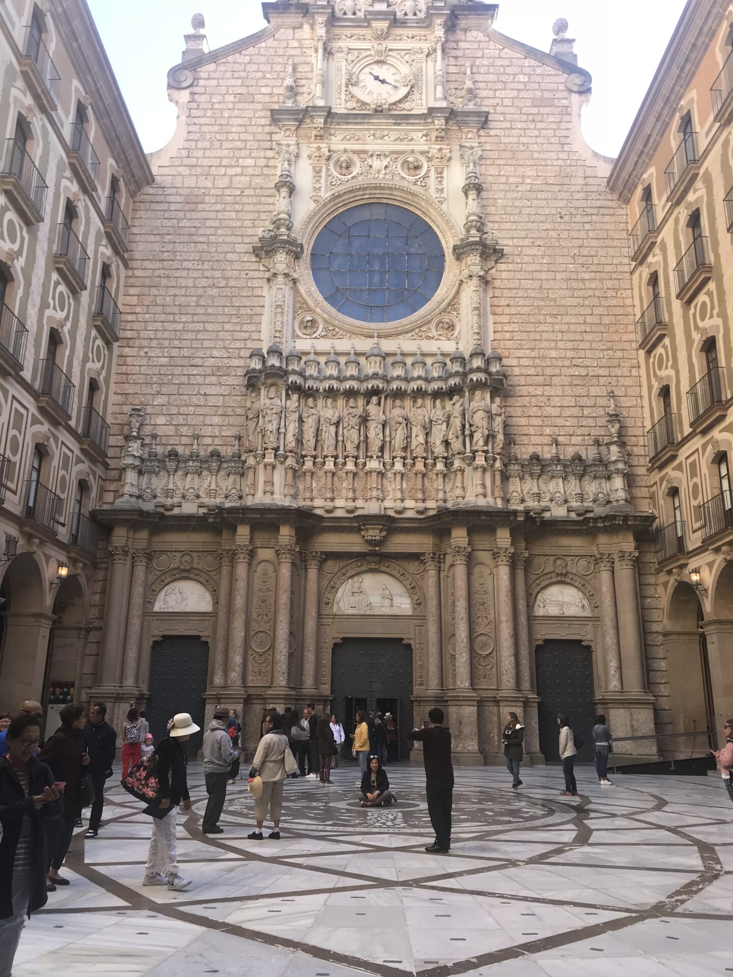 Day trip to Monserrat from Barcelona - How to plan it and what to do in ...